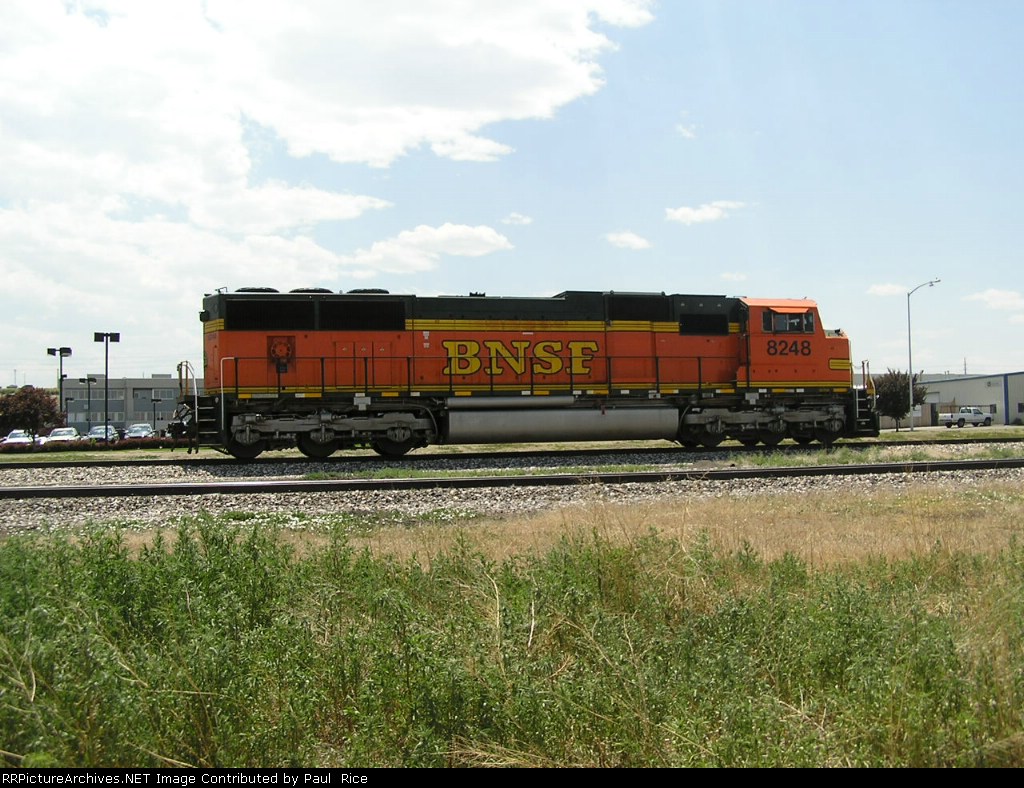 BNSF 8248